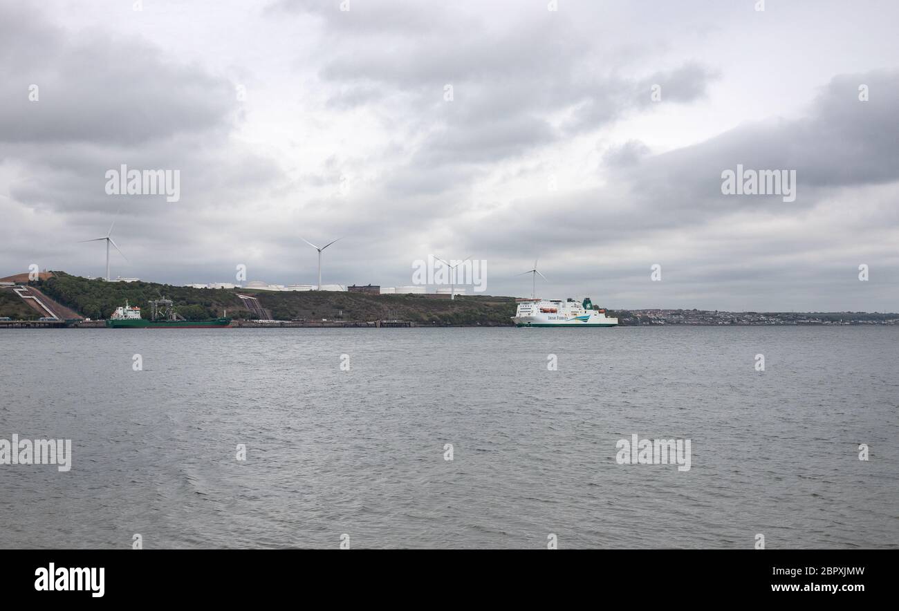 Irish ferries passenger ferry hi-res stock photography and images - Alamy