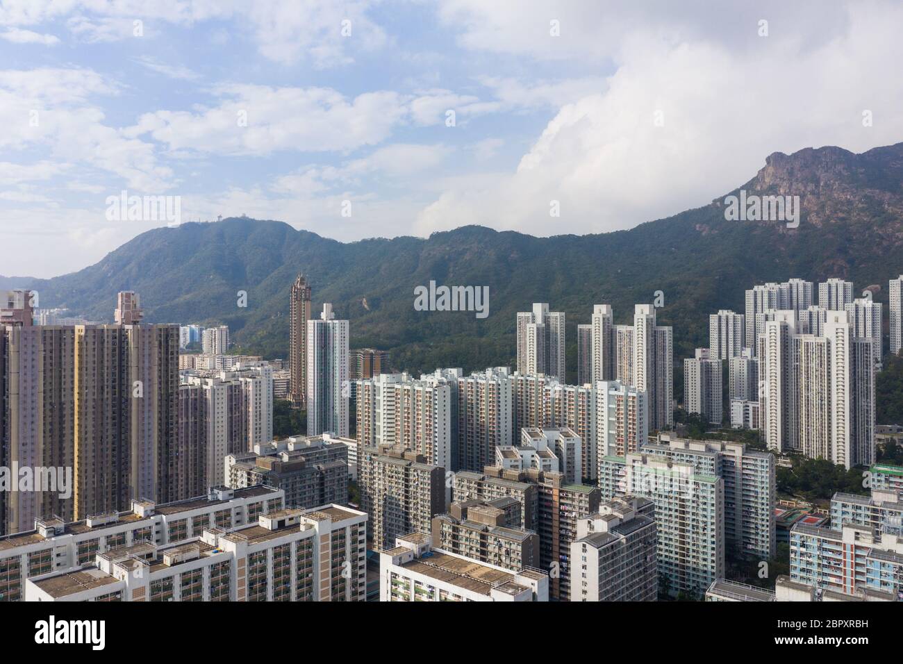 Lok fu estate hi-res stock photography and images - Alamy