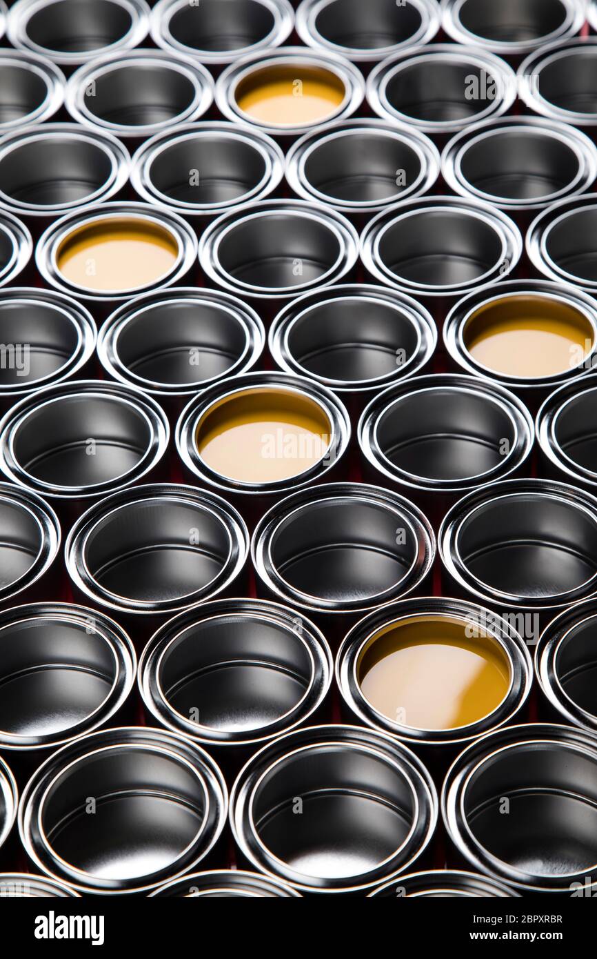 Open cans paint color samples hi-res stock photography and images - Alamy