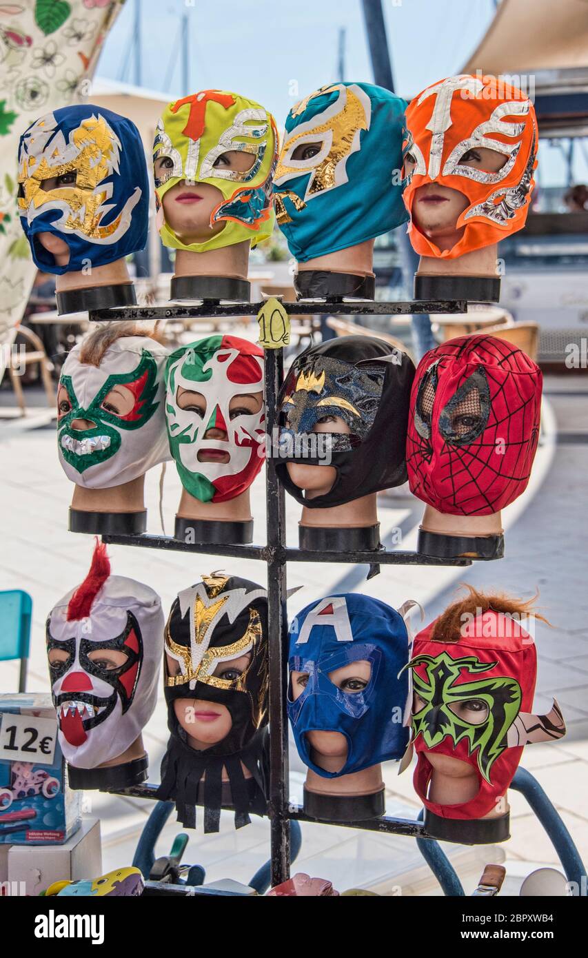 Comic shop hi-res stock photography and images - Alamy
