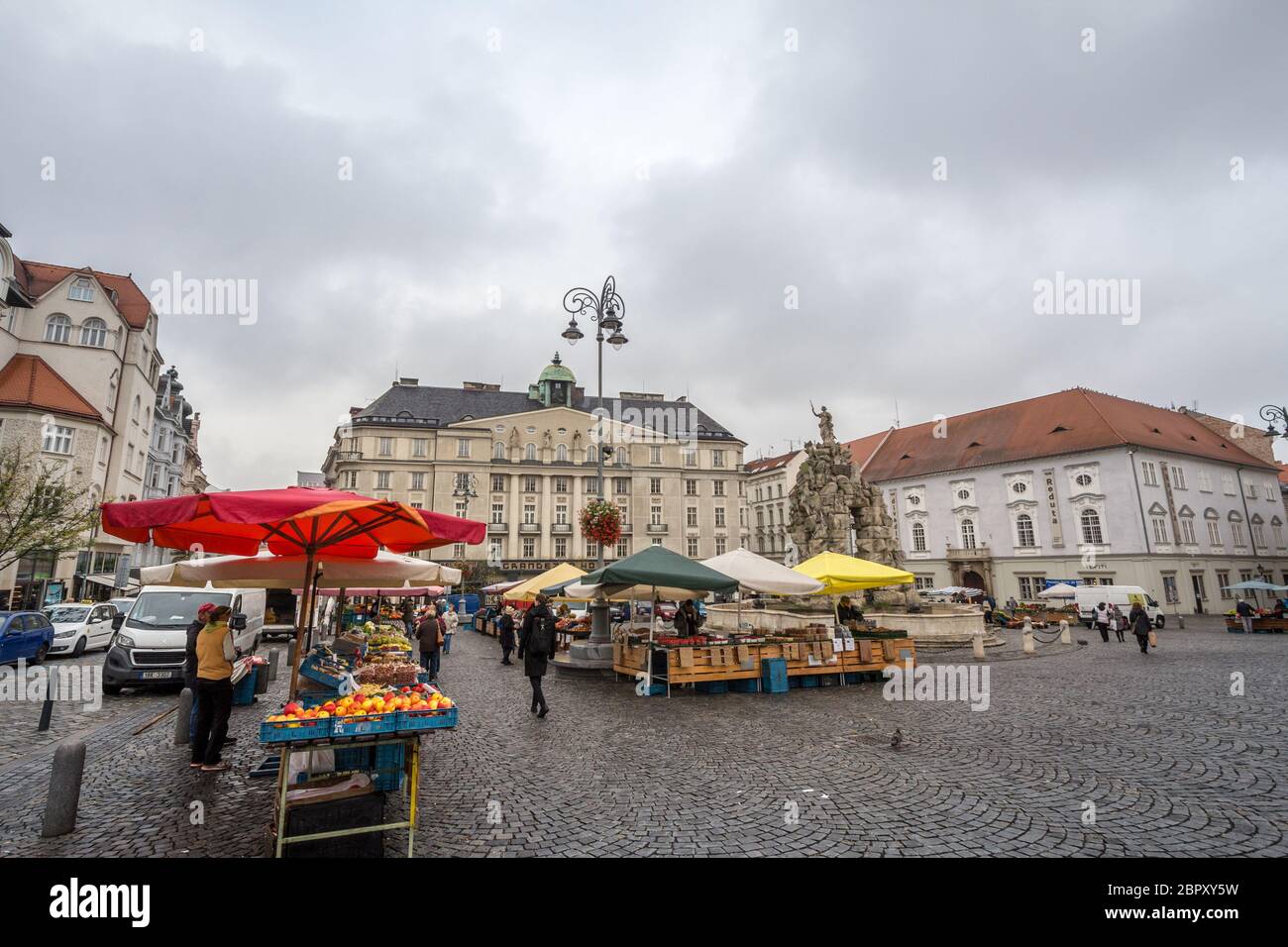 Cabbage Market Square High Resolution Stock Photography and Images - Alamy