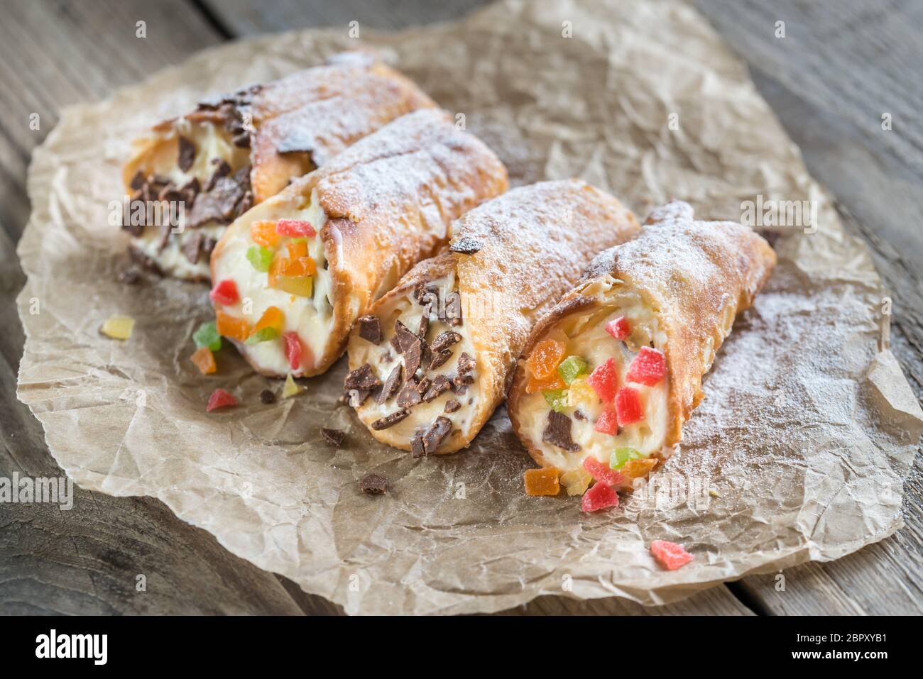 Stuffed cannoli hi-res stock photography and images - Alamy