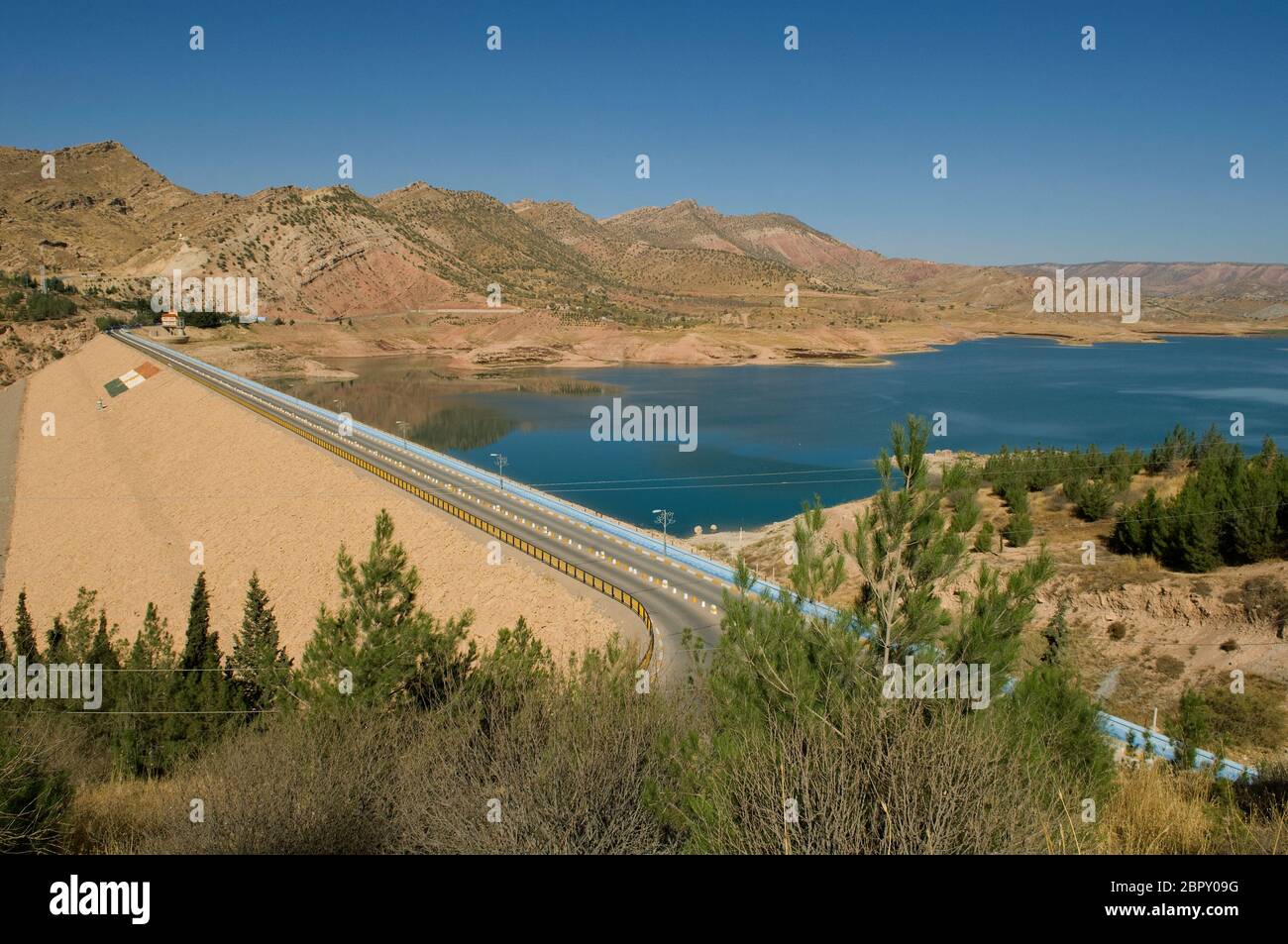 Dohuk, Iraqi Kurdistan. October 3rd 2009 Dohuk Dam,an earth-fill ...