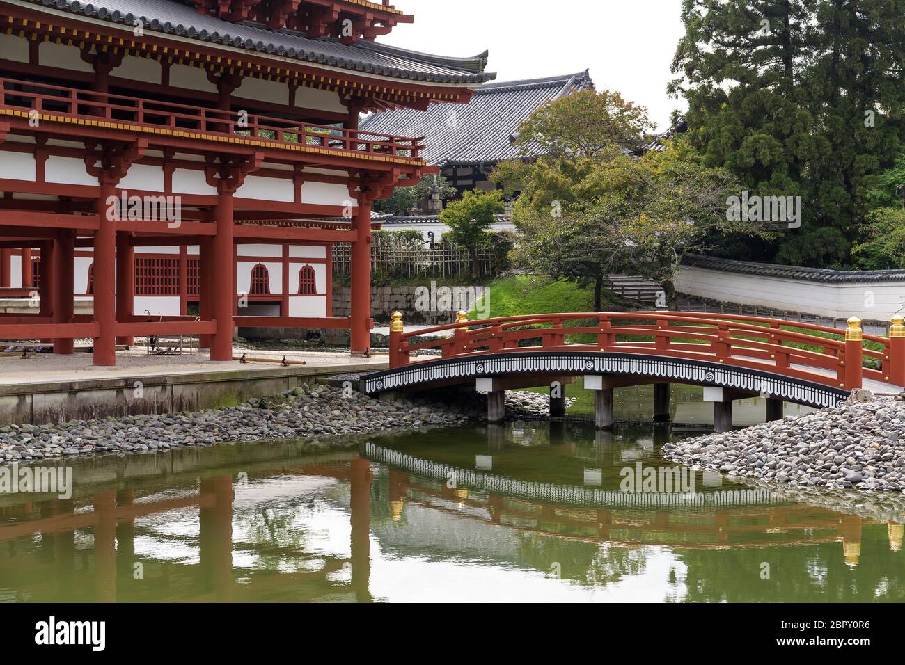 Beautiful kyoto byodo in temple hi-res stock photography and images - Alamy