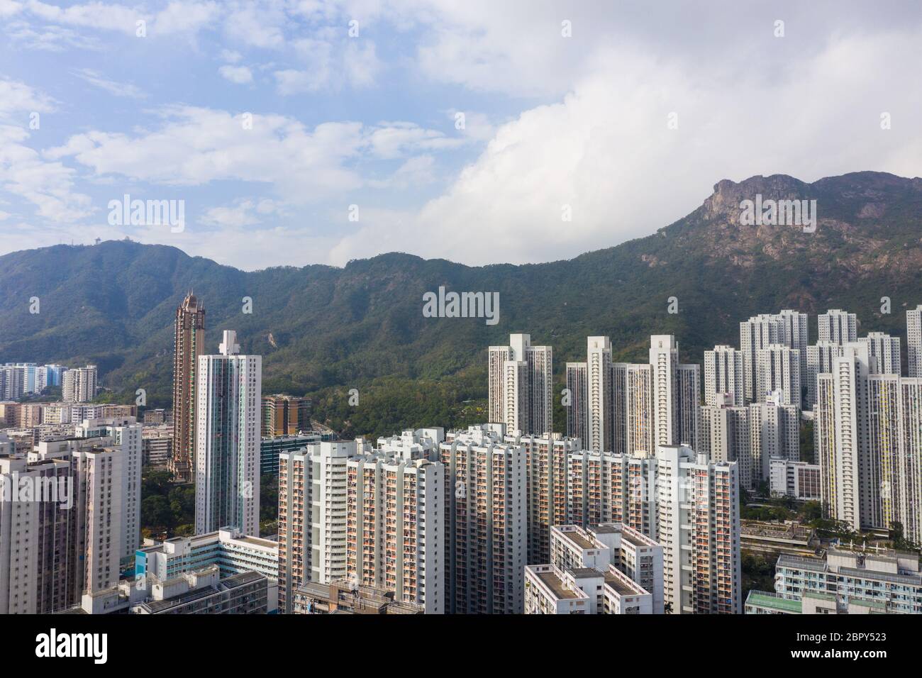 Lok fu estate hi-res stock photography and images - Alamy