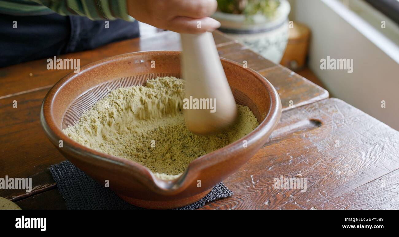 The process of making traditional chinese ground tea, Hakka Lai Cha ...