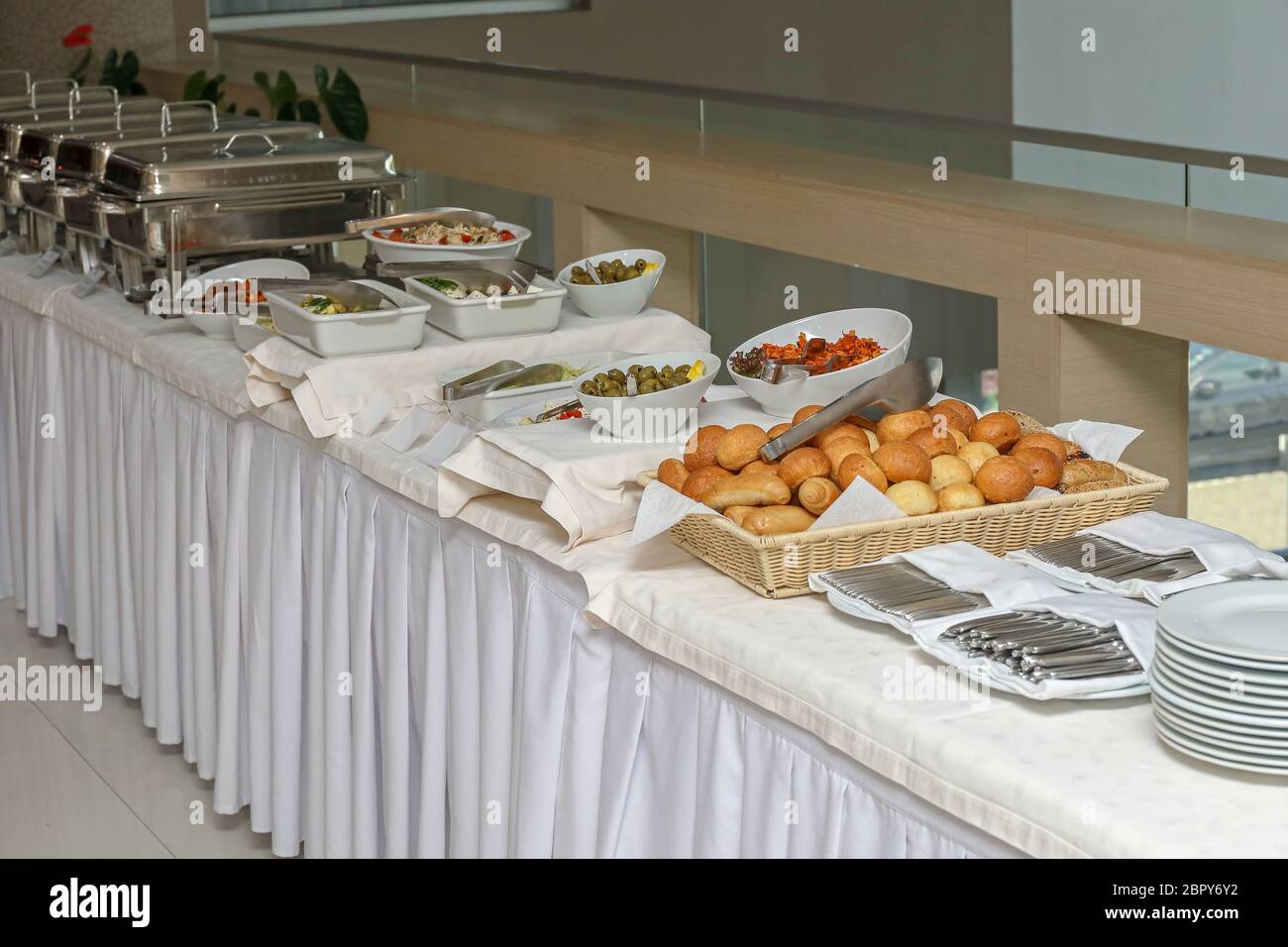 Long trays hi-res stock photography and images - Alamy