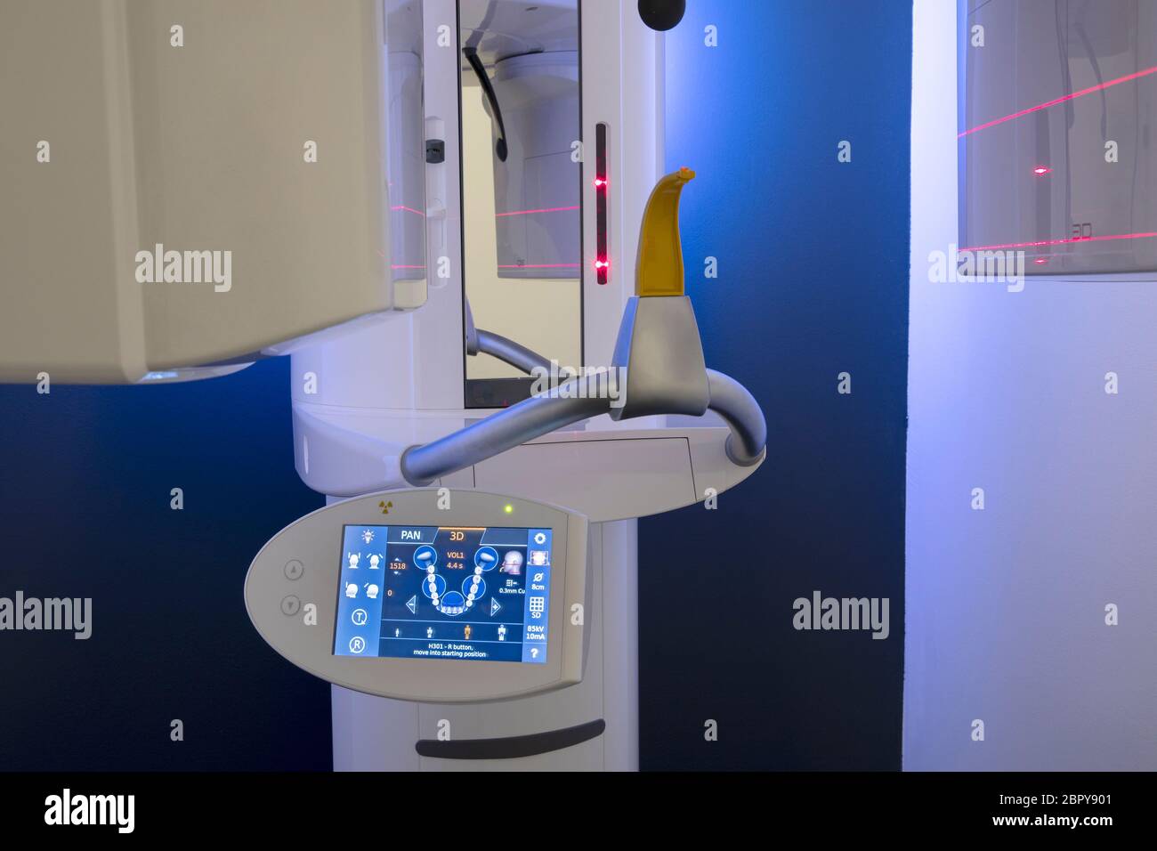 Dental CBCT x-ray 3D machine, ORTHOPHOS Stock Photo - Alamy