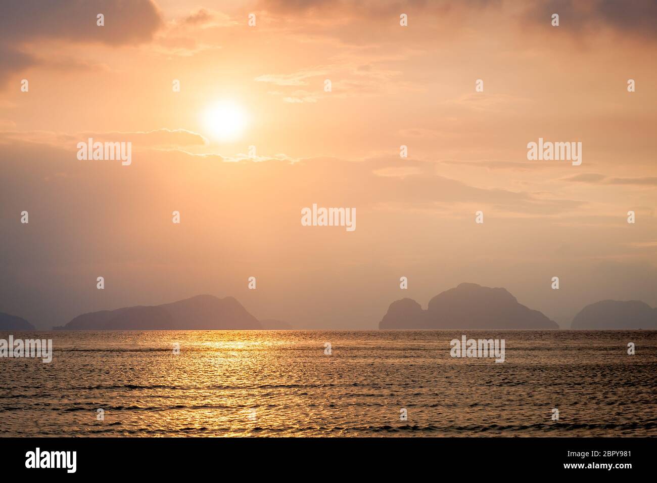 Sunset at Las Cabanas Beach, El Nido, Palawan, The Philippines Stock ...