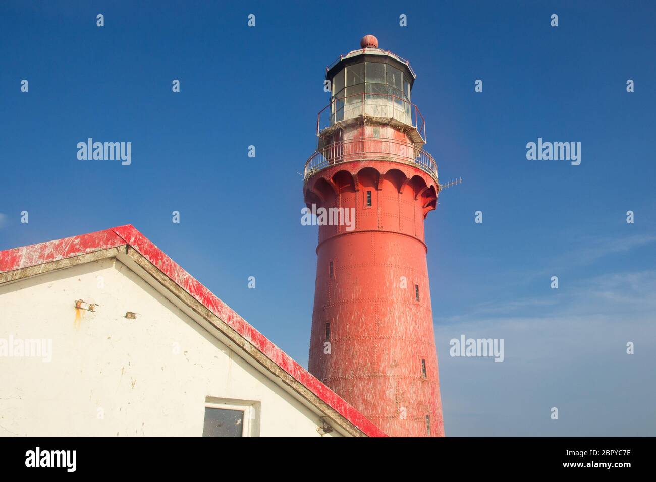 An artificial island lighthouse hi-res stock photography and images - Alamy