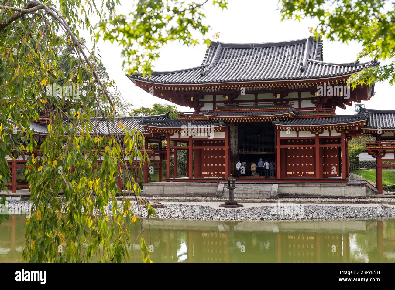 Byodoin temples hi-res stock photography and images - Alamy