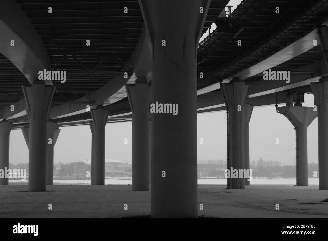 Elevated highway view Black and White Stock Photos & Images - Alamy