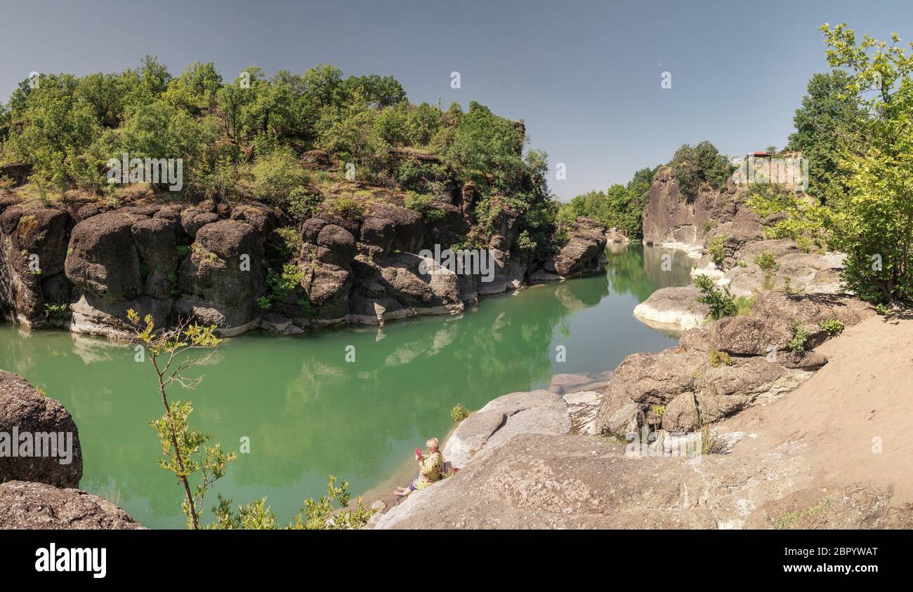Beautiful rock formations near hi-res stock photography and images - Alamy