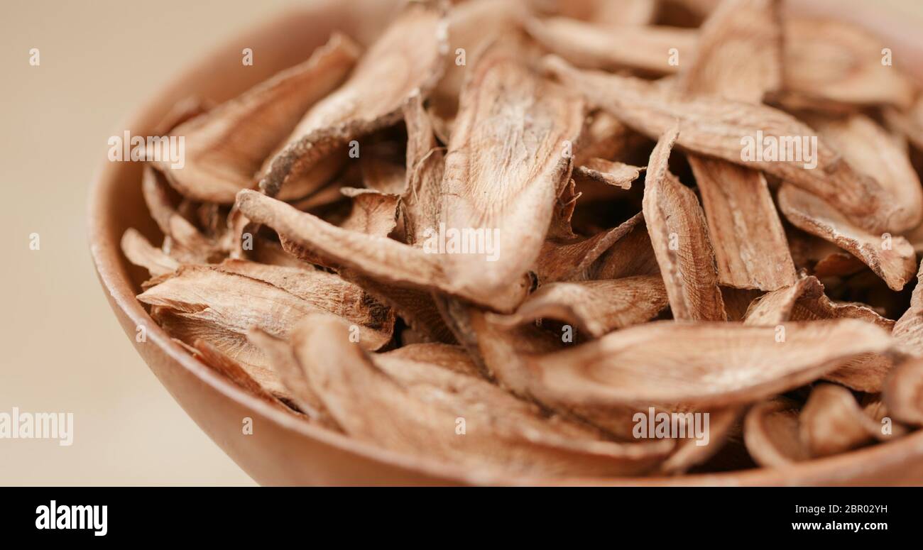 Heap of Dried burdock Stock Photo - Alamy