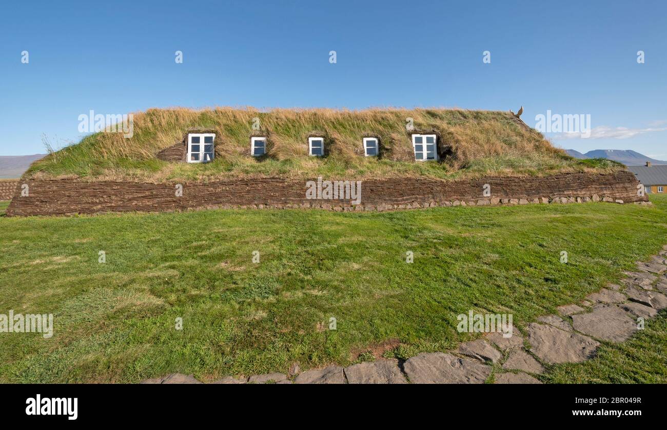 Sod house hi-res stock photography and images - Alamy