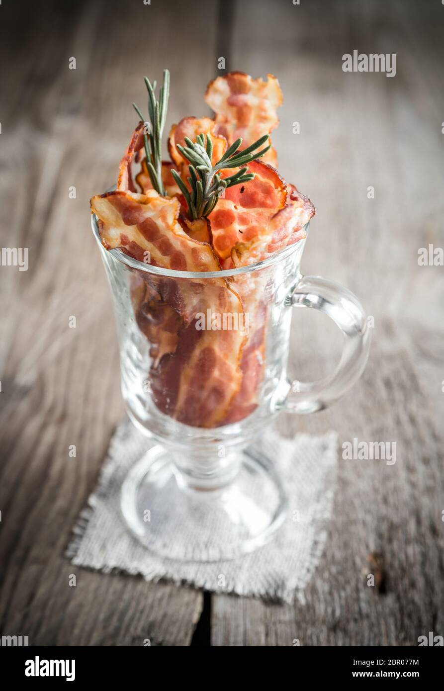 Fried bacon strips Stock Photo - Alamy
