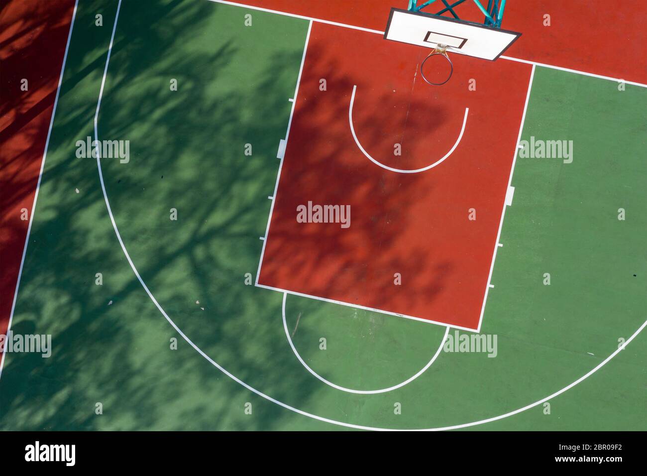 Top view of basketball court Stock Photo - Alamy