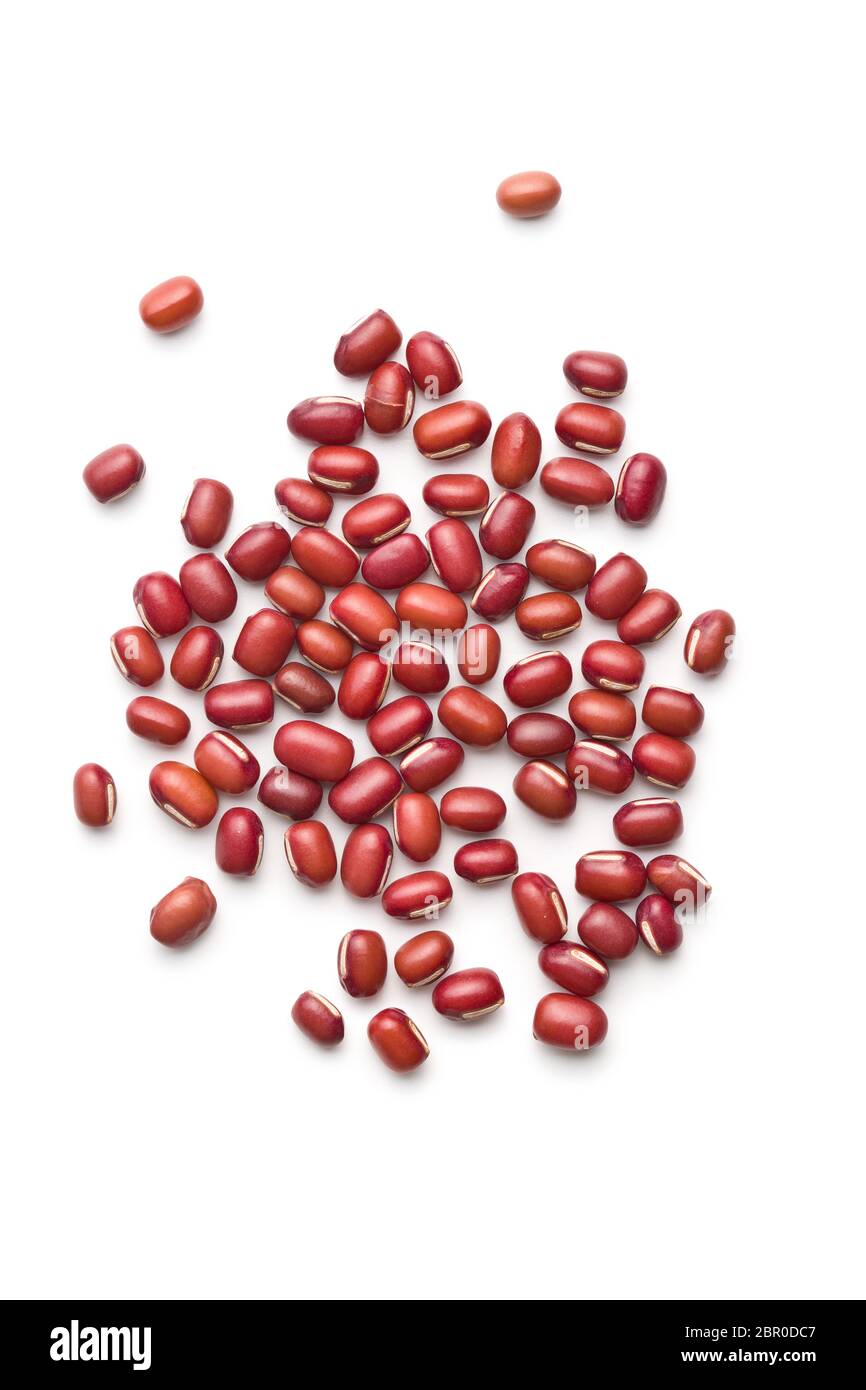Red adzuki beans isolated on white background Stock Photo - Alamy