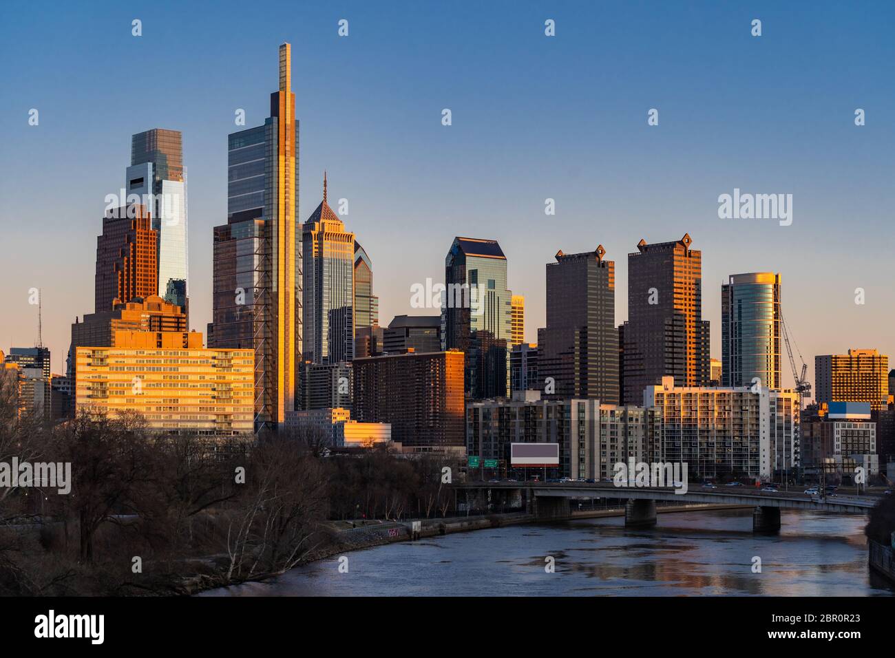 Philadelphia Skylines building sunset Stock Photo - Alamy