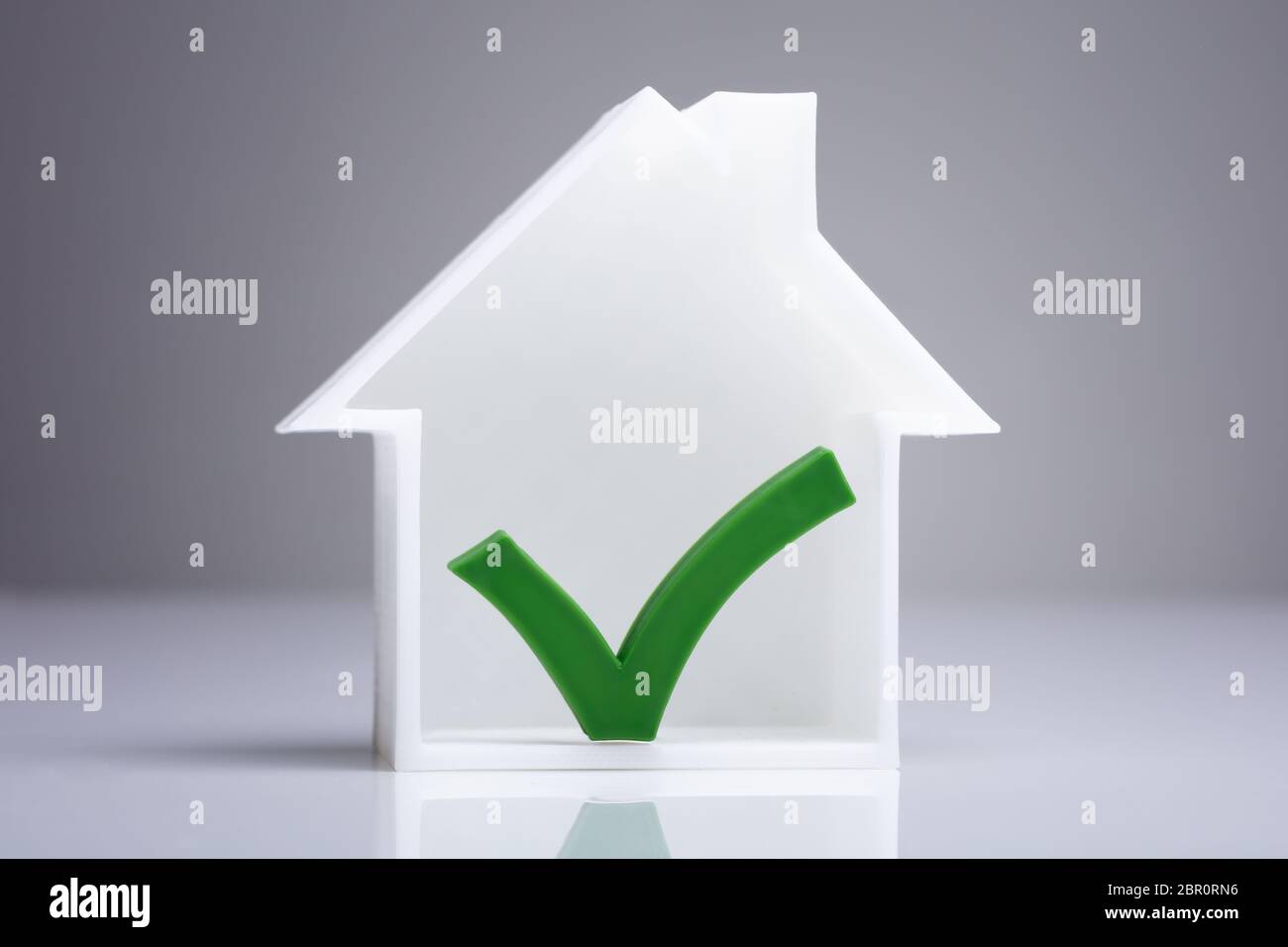 Checkmark green tick hi-res stock photography and images - Alamy