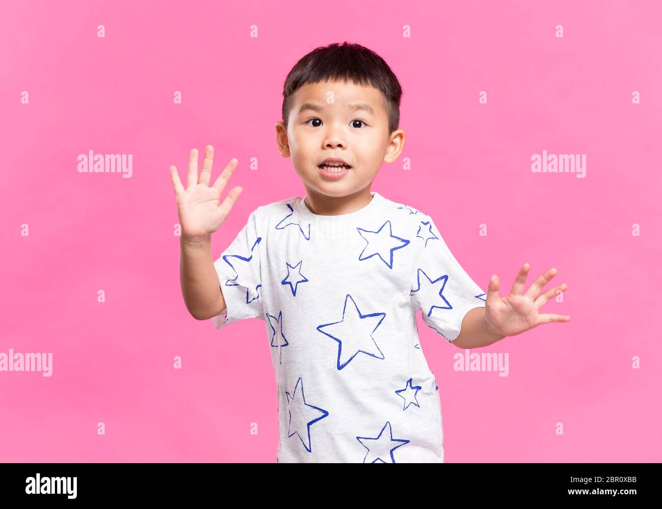 Asia child scream hi-res stock photography and images - Alamy