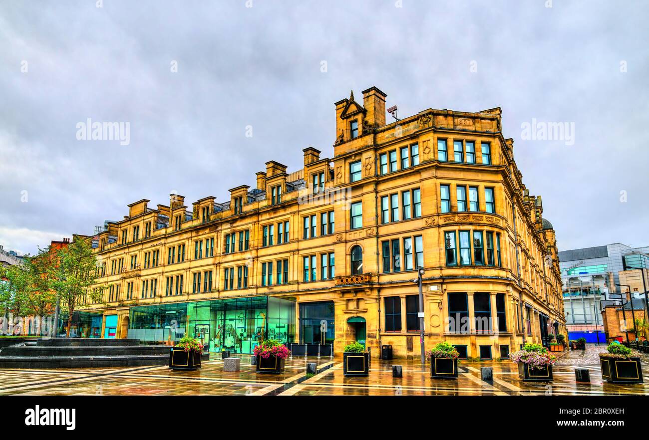 Architecture of Manchester in England Stock Photo - Alamy