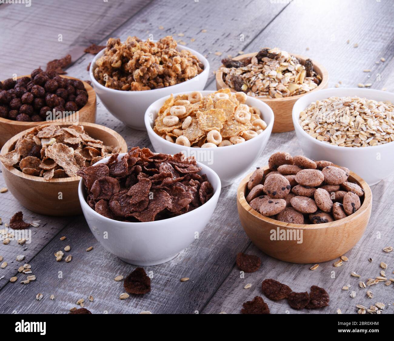 Bowls containing different sorts of breakfast cereal products Stock ...