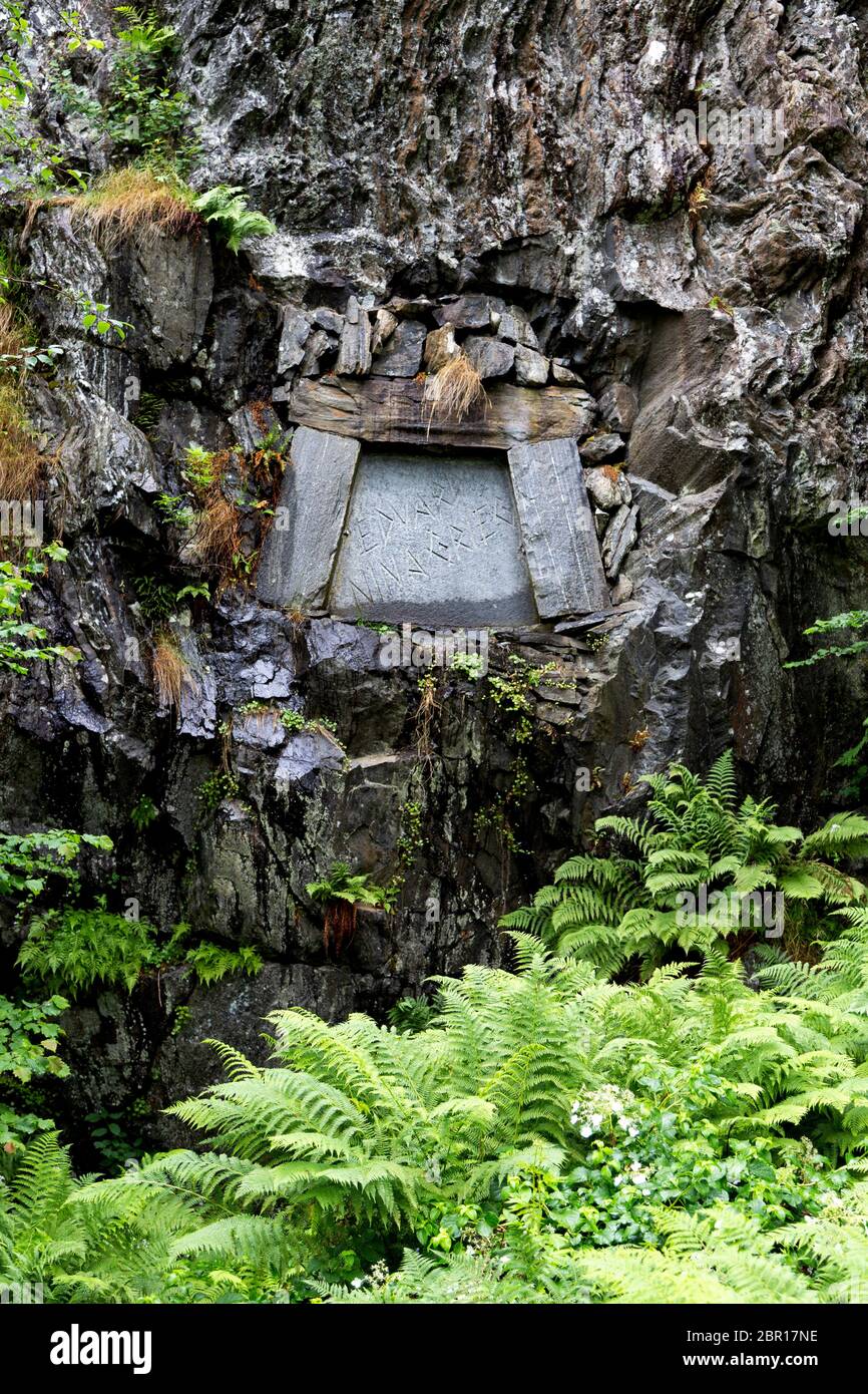 Edvard Grieg's grave beside the fat lake in Hardangerfjord. Nina and ...
