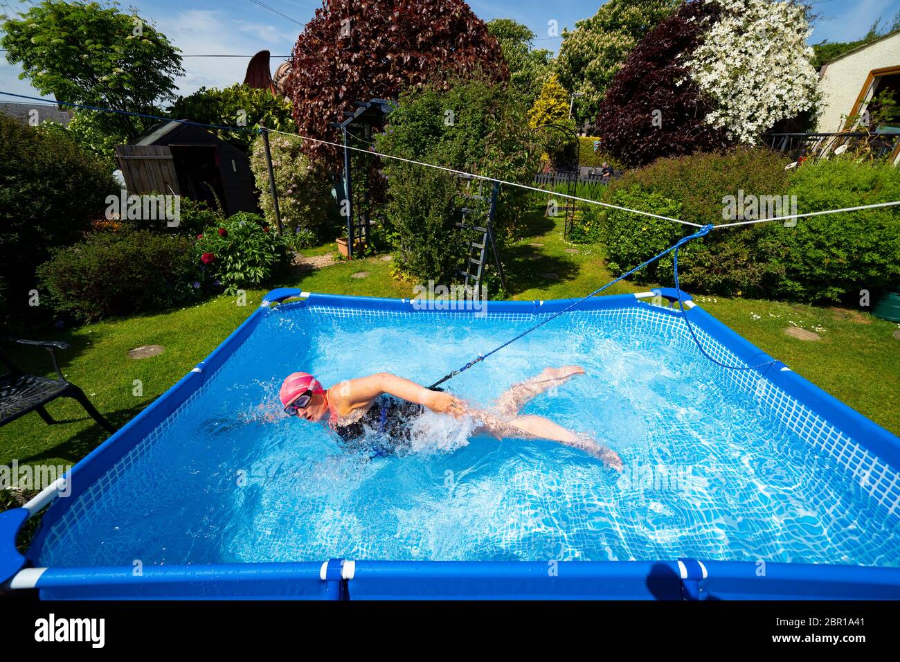 Limekilns, Scotland, UK. 20 May 2020. Fiona Philp (59) from Limekilns ...