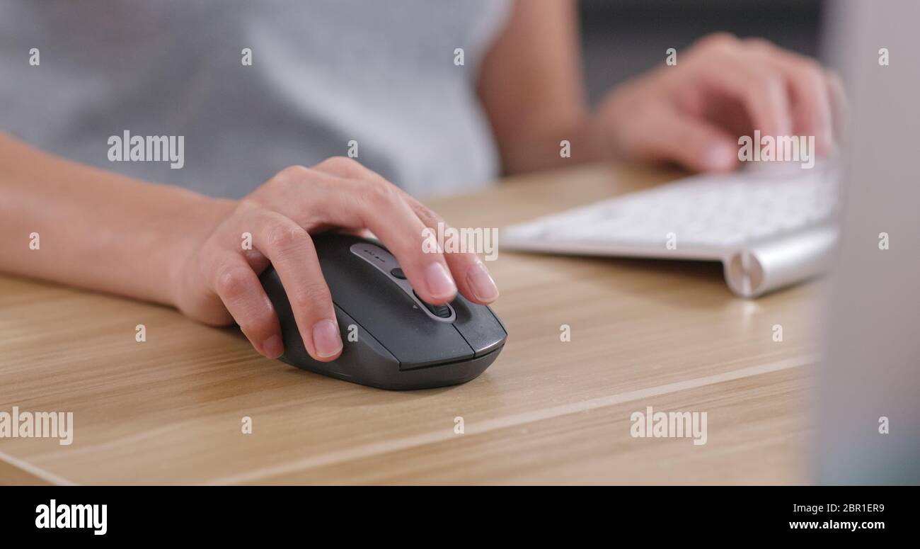 Use of computer at home Stock Photo - Alamy