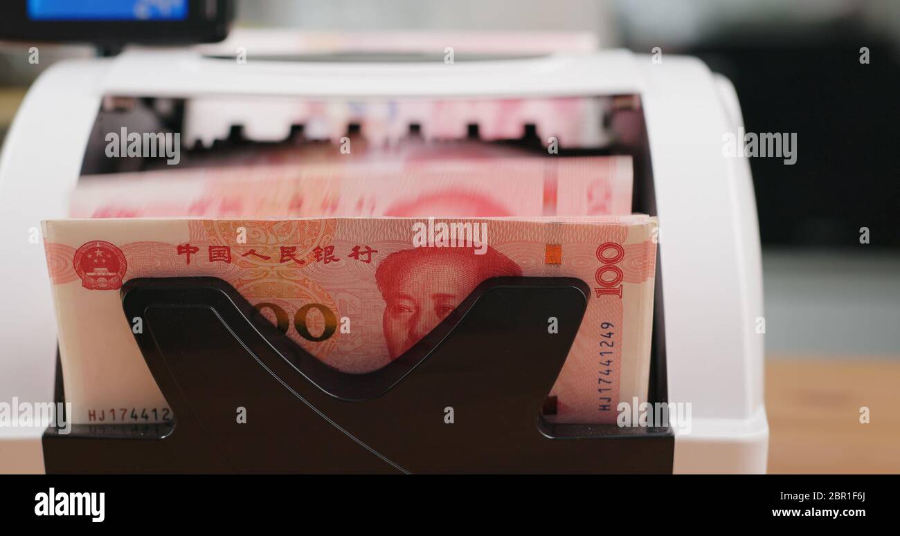 Money counter for Chinese banknote Stock Photo - Alamy