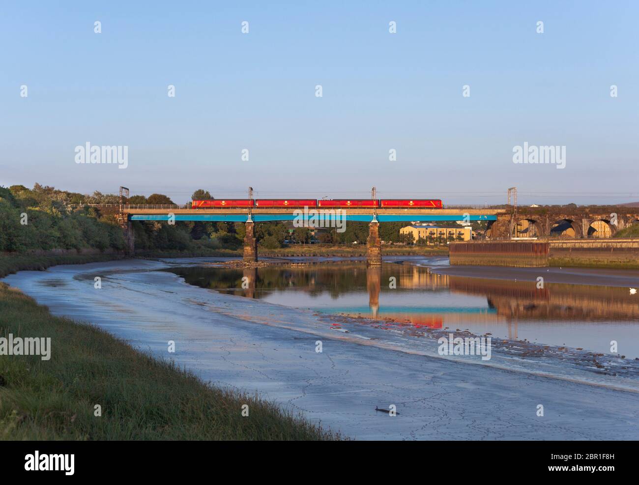 Class 325 mail train hi-res stock photography and images - Alamy