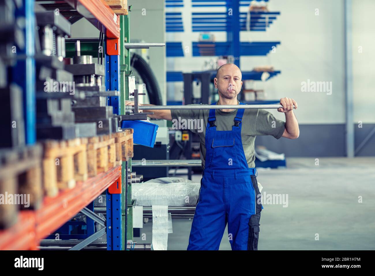Stockroom hi-res stock photography and images - Alamy