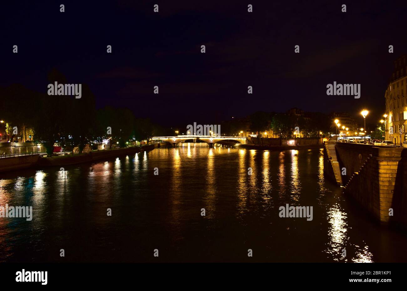 Pont louis philippe hi-res stock photography and images - Alamy