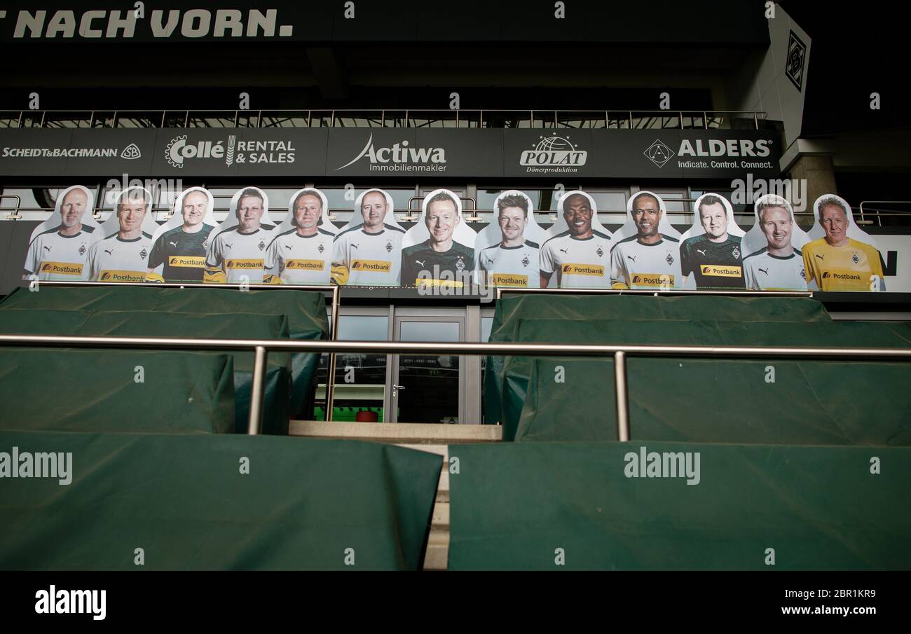 Mönchengladbach, 20.05.2020 Weisweiler Elf Peter Wynhoff, Karlheinz ...