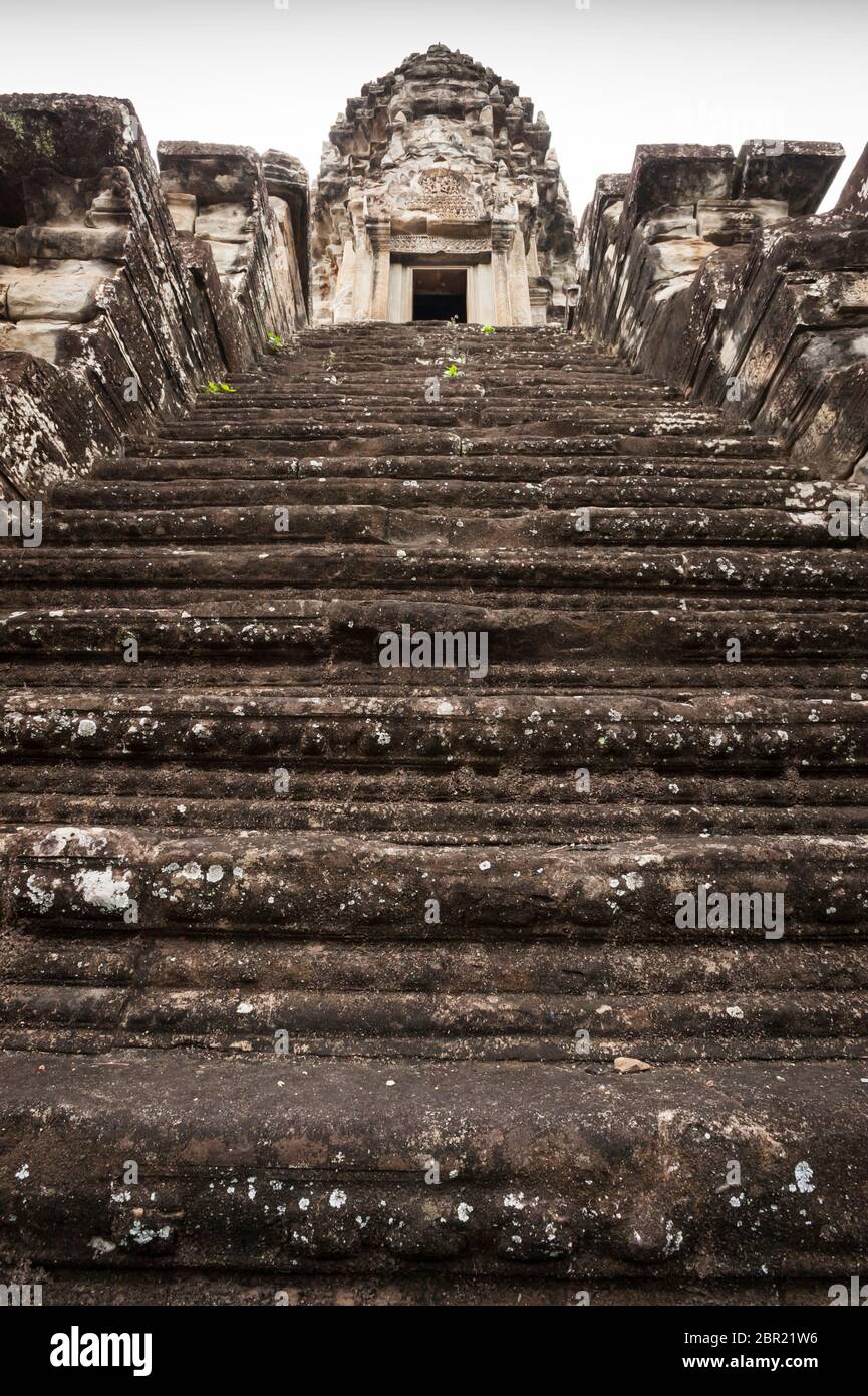 Steps at Angkor Wat, UNESCO World Heritage Site, Siem Reap Province ...