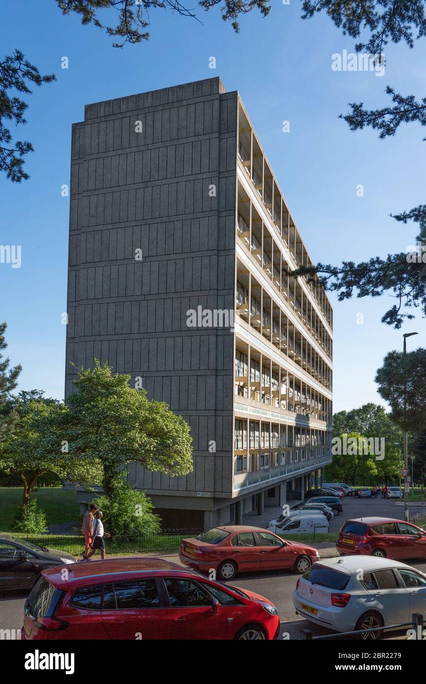 Alton estate roehampton hi-res stock photography and images - Alamy