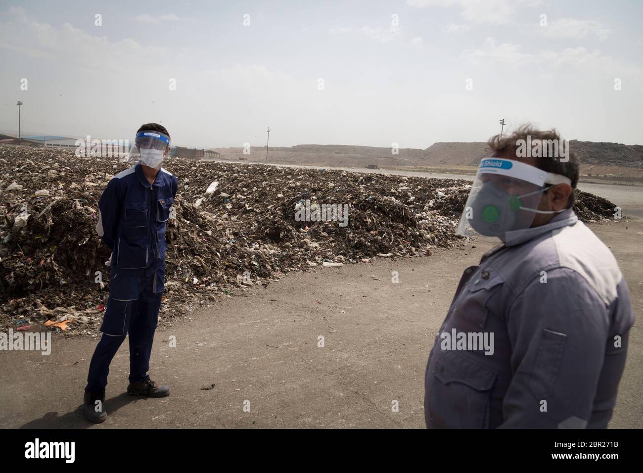 Ray, Tehran, IRAN. 19th May, 2020. A view of Arad-Kouh garbage disposal ...