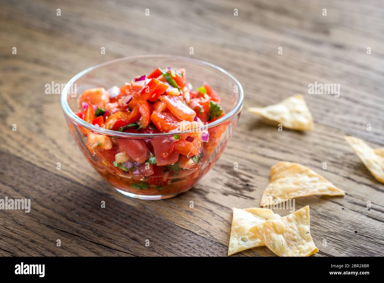 Bowl of salsa with tortilla chips Stock Photo - Alamy