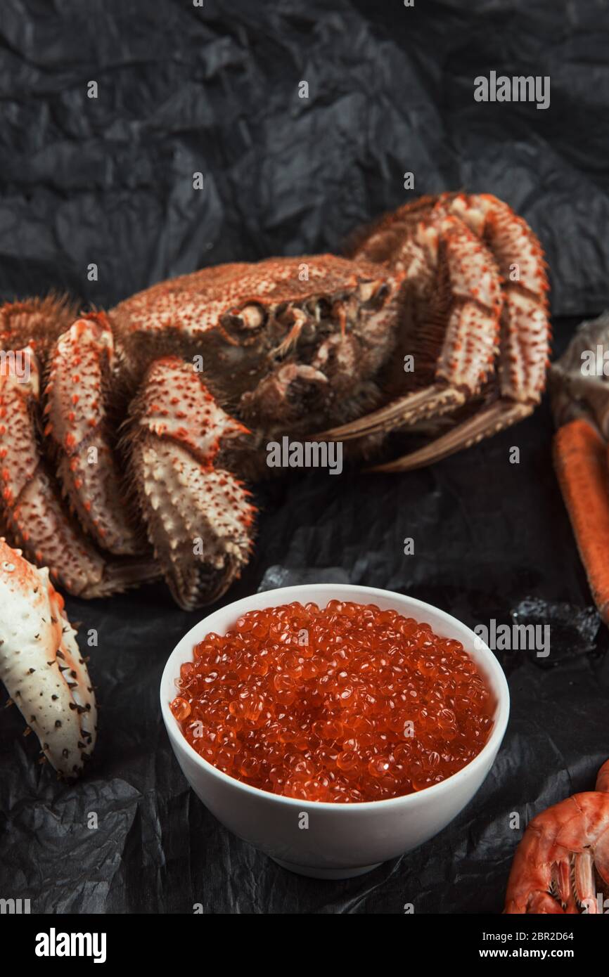 Hairy crab hi-res stock photography and images - Alamy