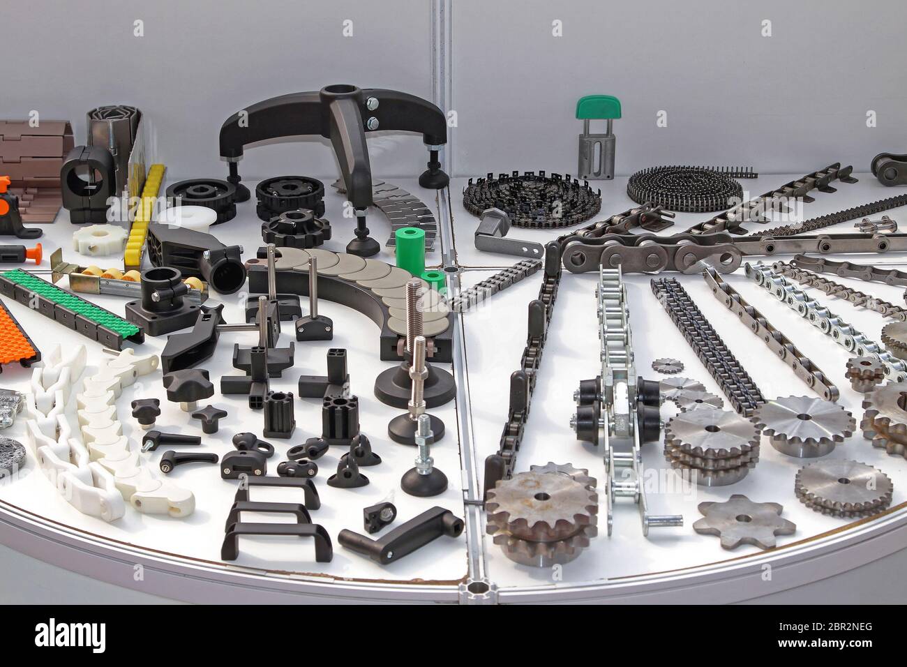 Conveyor belt parts hi-res stock photography and images - Alamy