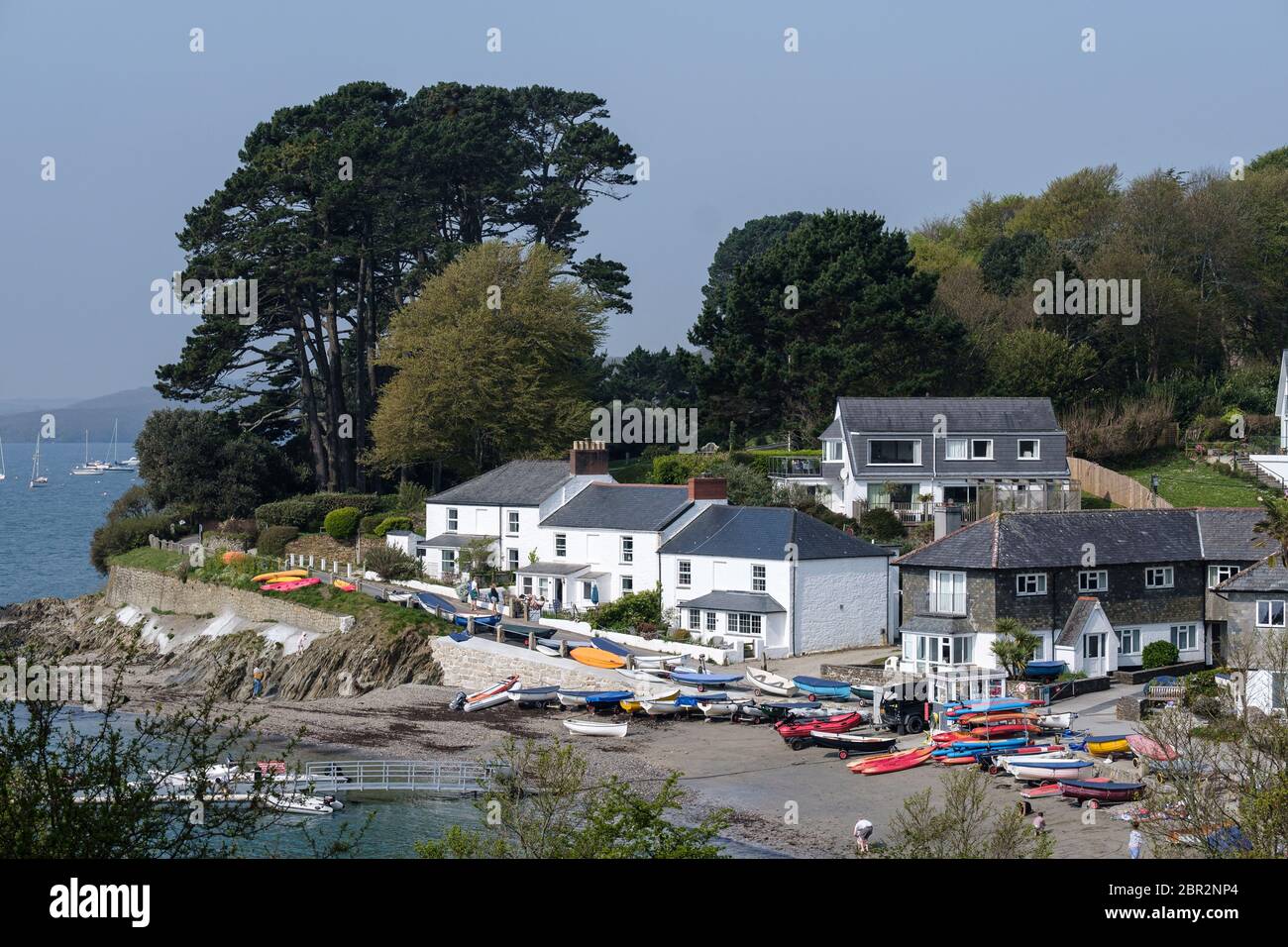 Helford Passage Village Beach Cornwall Stock Photo - Alamy