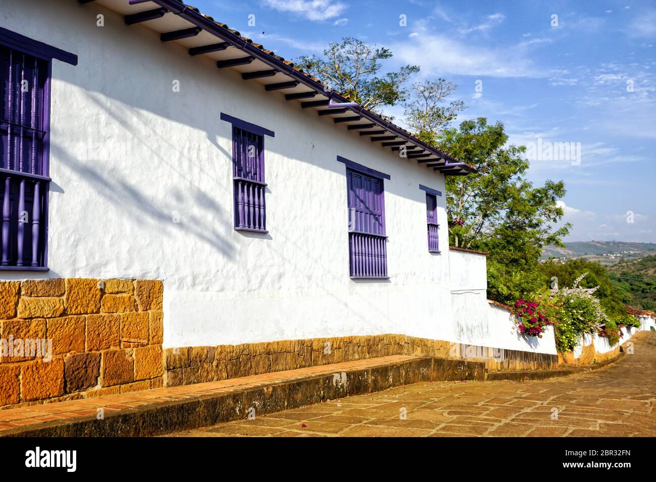 Colorful and traditional street in Barichara, Colombia Stock Photo - Alamy