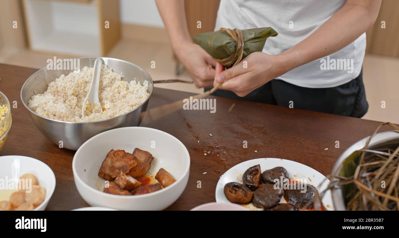 Make steamed sticky rice dumpling at home Stock Photo - Alamy