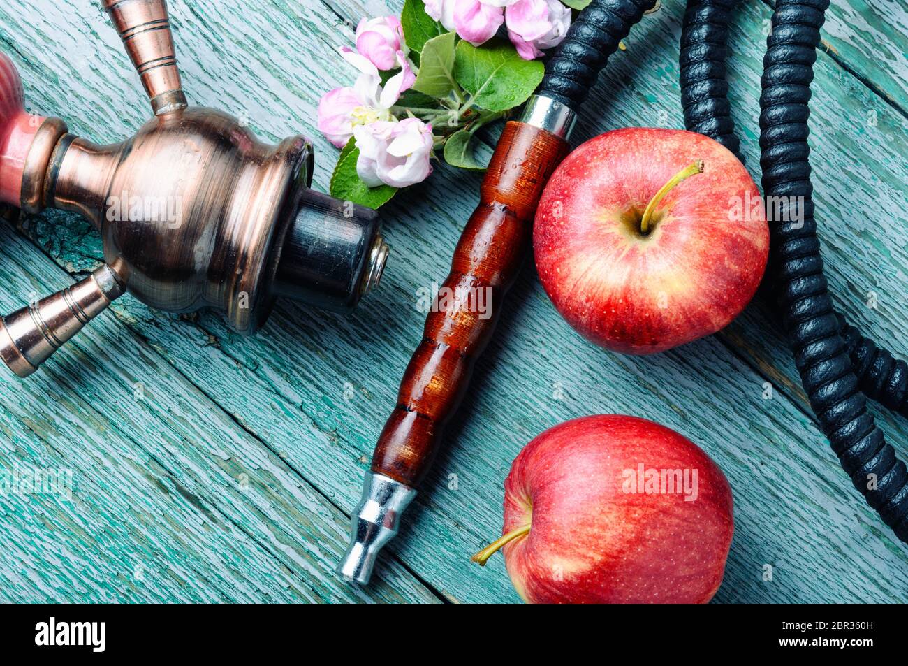 Modern fruit Hookah.Arabian shisha with apple. Hookah and apple Stock ...