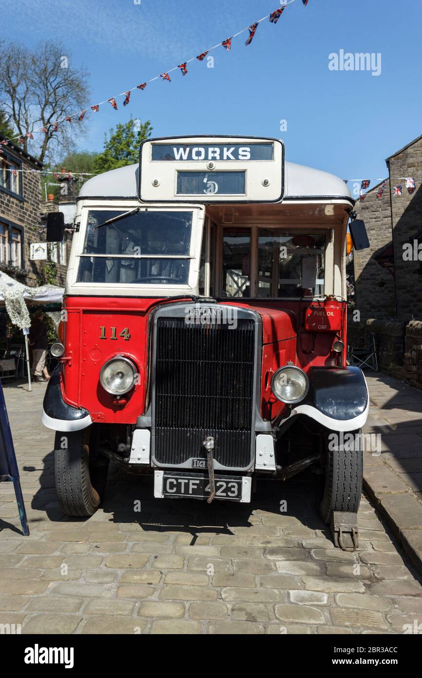 Half cab bus hi-res stock photography and images - Alamy