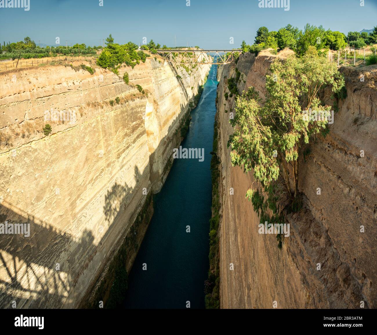 Korinth strait hi-res stock photography and images - Alamy