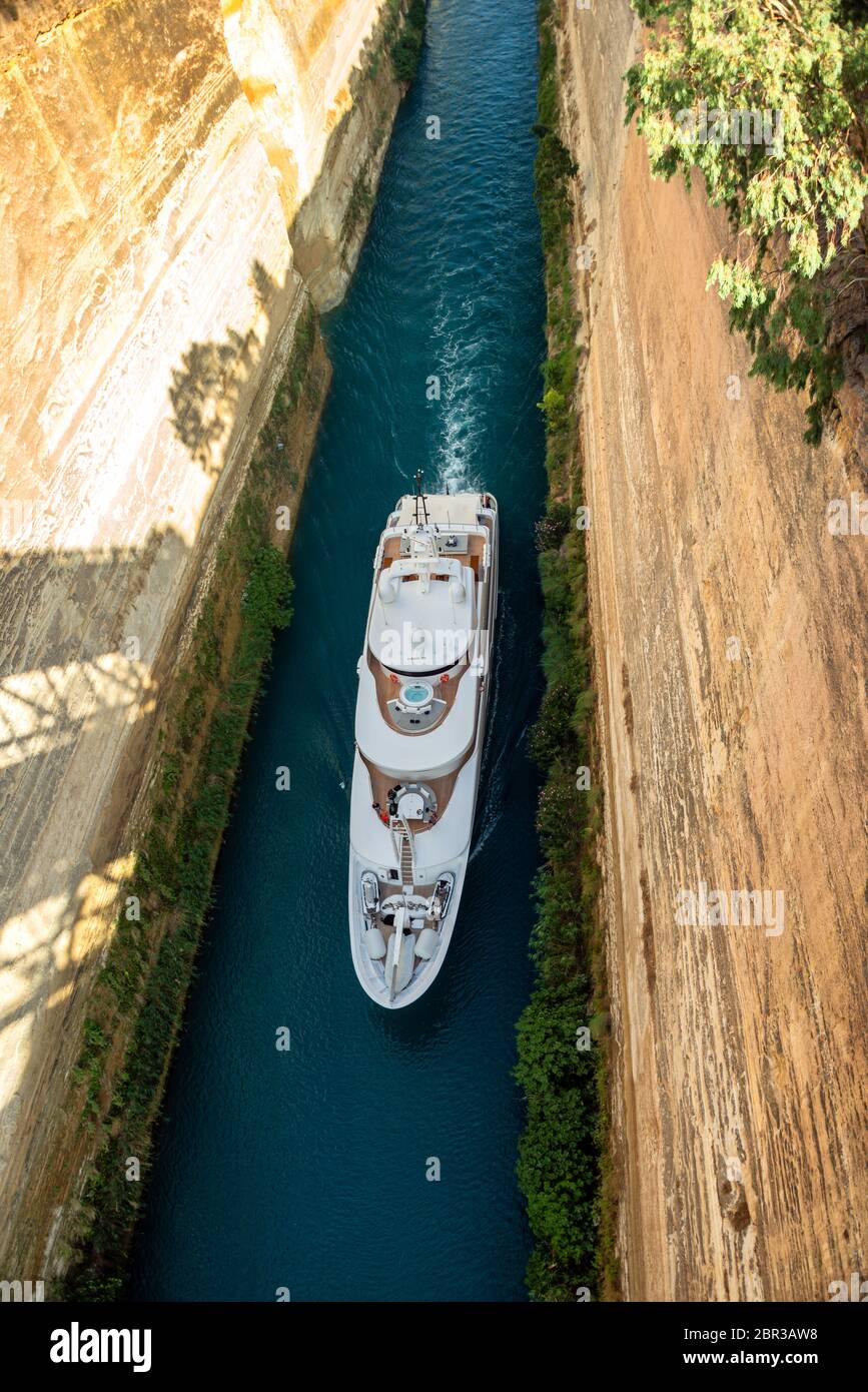 Corinthian channel hi-res stock photography and images - Alamy