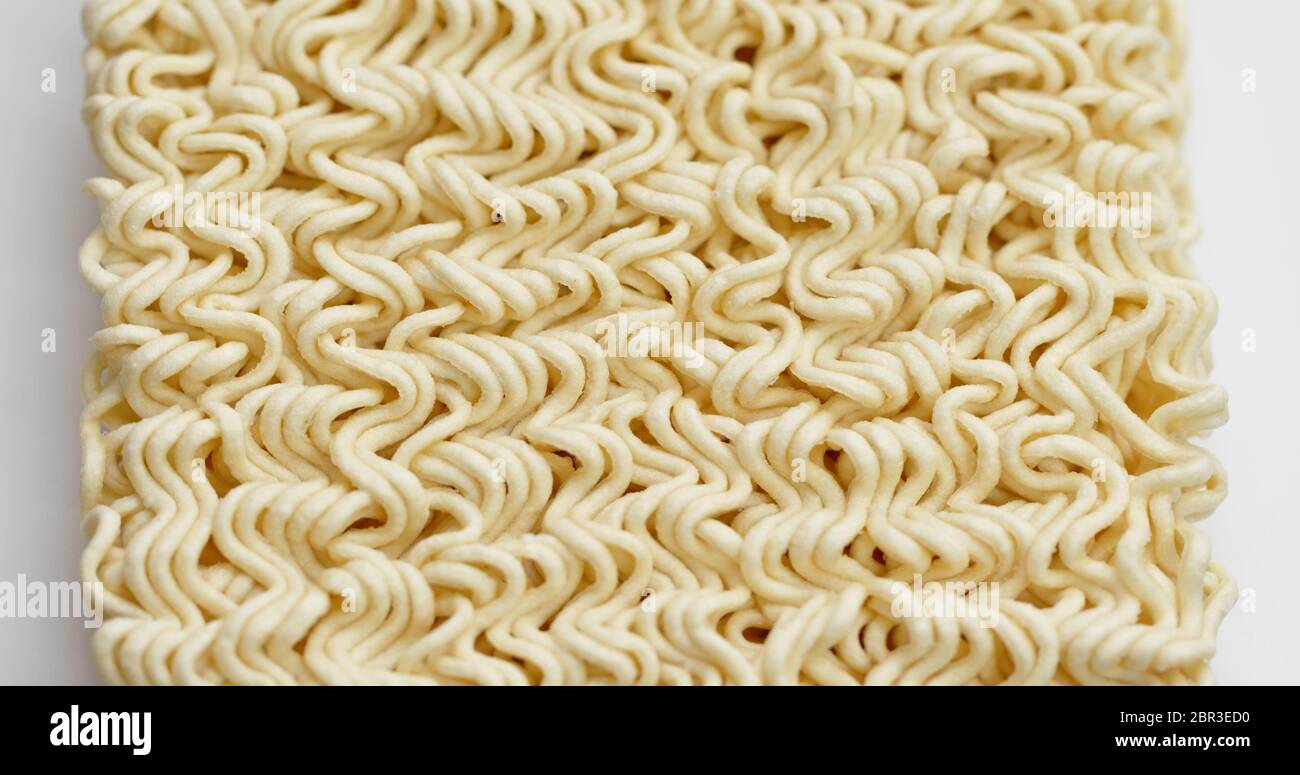 Dry instant noodles Stock Photo - Alamy