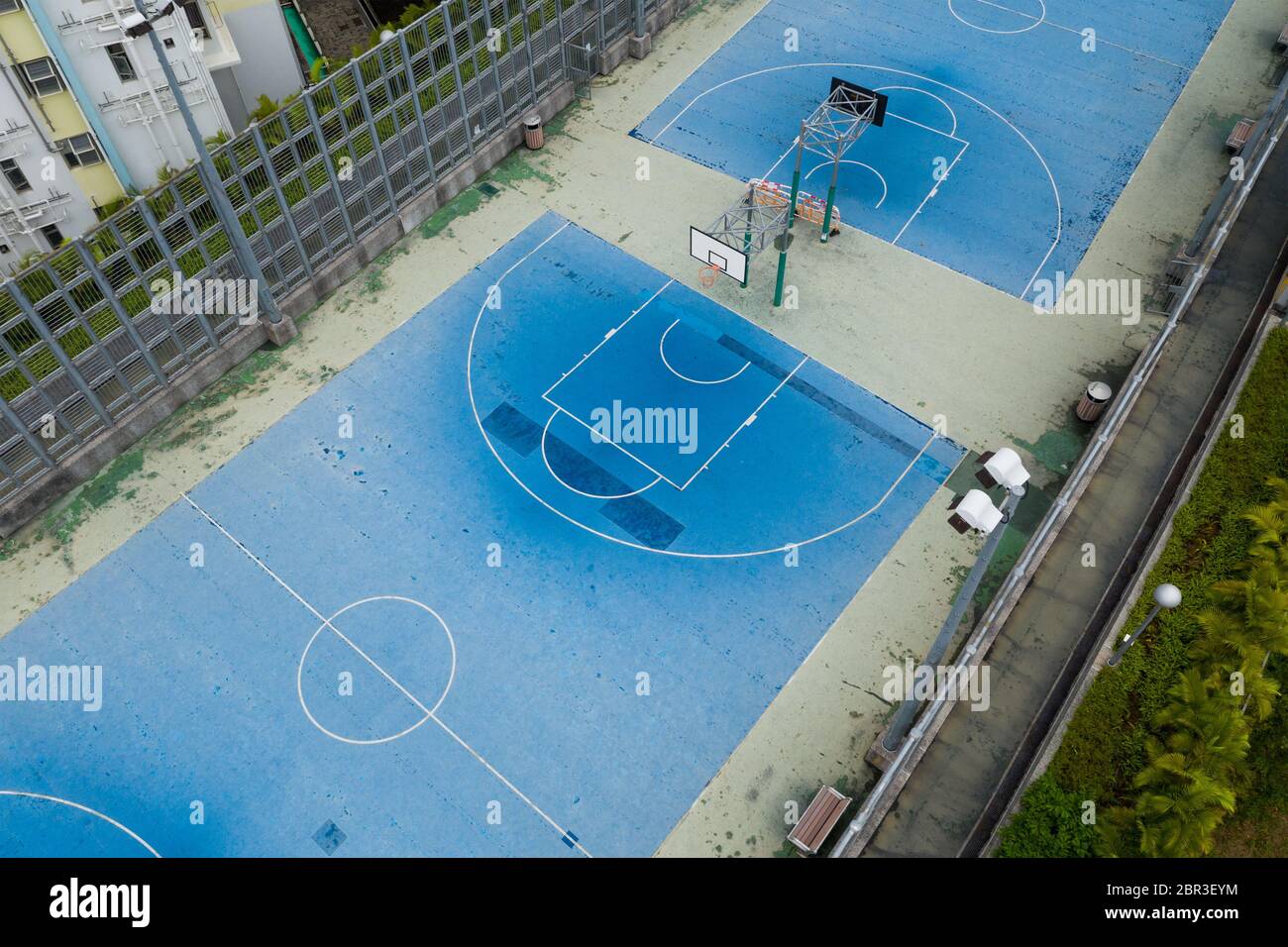 Aerial view of basketball court Stock Photo - Alamy
